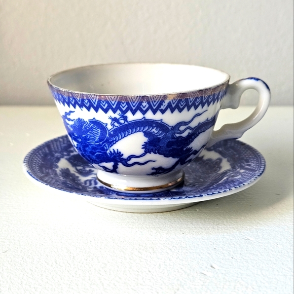 yamaryu | Kitchen | Vintage Blue And White Old Blue Willow Pattern Tea ...
